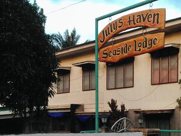 July's Haven Seaside Pension Camiguin - Mambajao