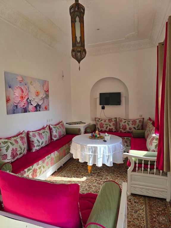 Private 3-bedroom Riad In The Heart Of The Fabulous Old City Of Rabat With Wifi - Rabat