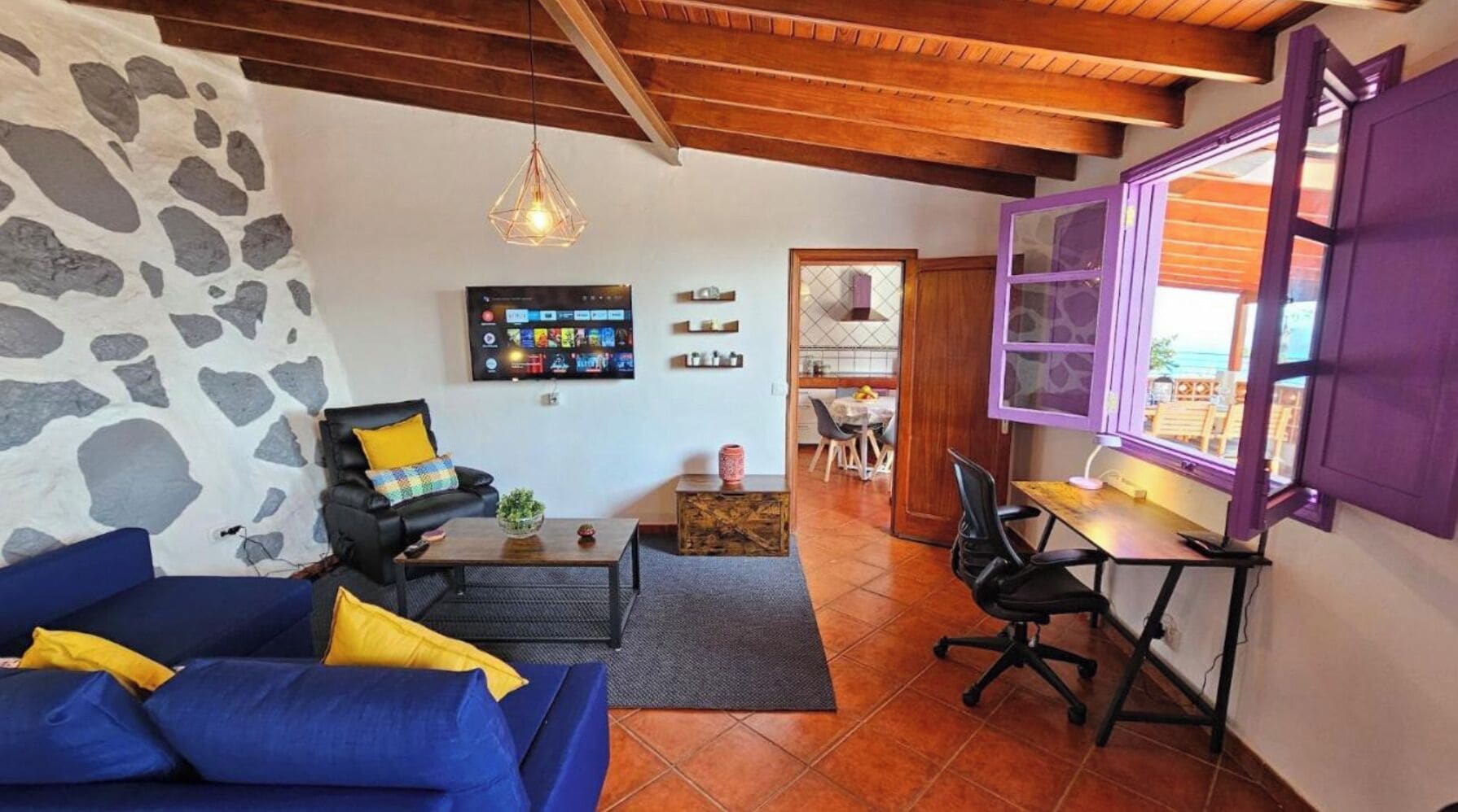 Los Cerrajones: Spectacular Views From The Cliff - La Gomera