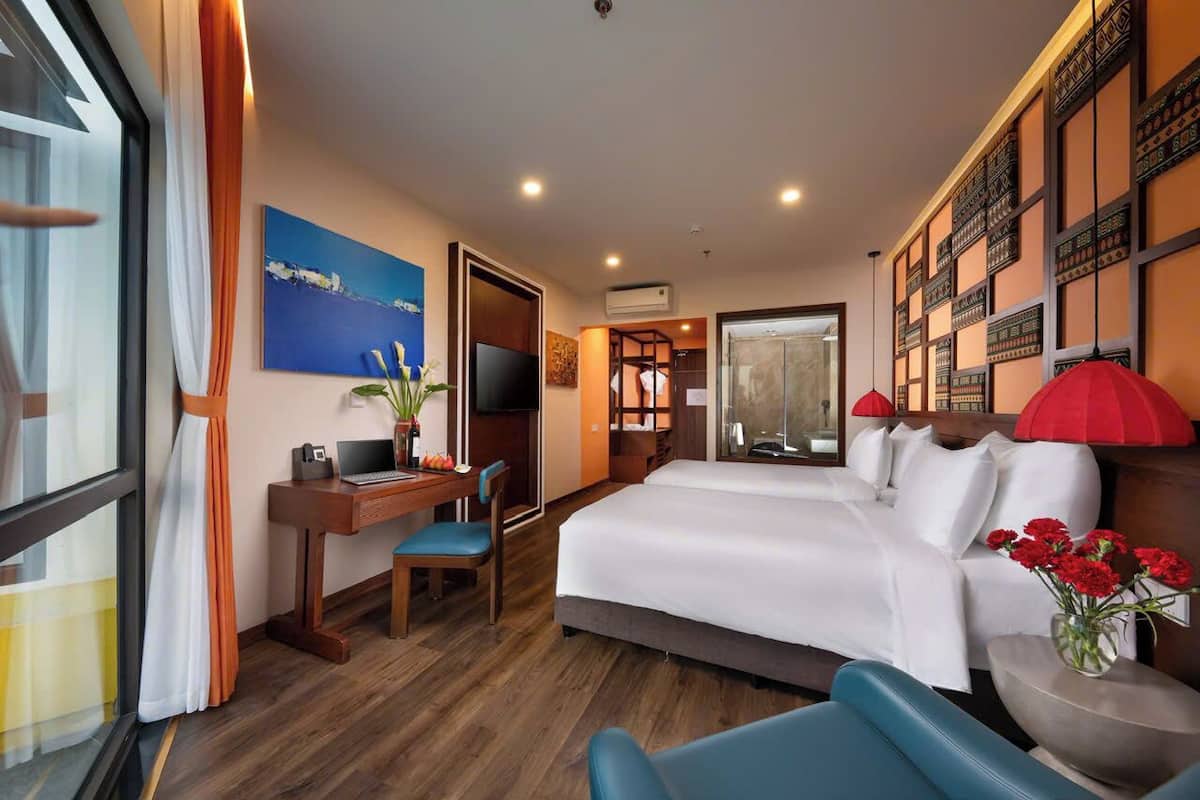 Quarto Duplo ou Twin Executivo, terraço | Roupa de alta qualidade, minibar, cofre no quarto, secretária