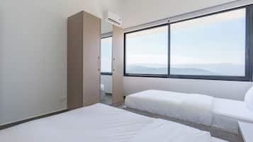 601 (B) - Mountain view 2 Bedroom & Balcony | 1 quarto, roupa de alta qualidade, com decoração personalizada