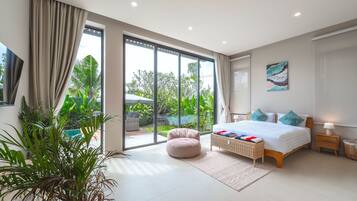 Villa Design, 3 quartos, vista para a piscina | Wi-fi grátis, roupa de cama fornecida