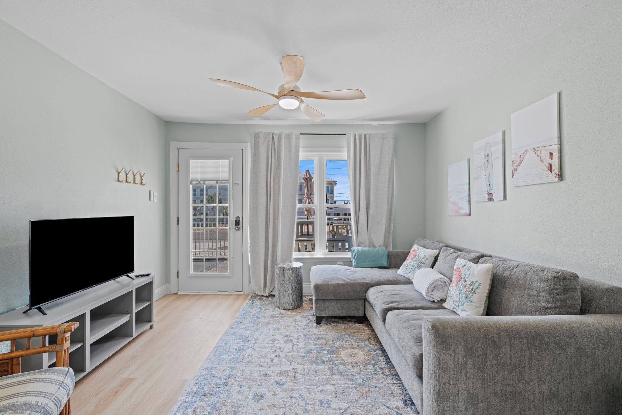 Pet Friendly Updated Townhome Sleeps 10! - Navarre Beach, FL