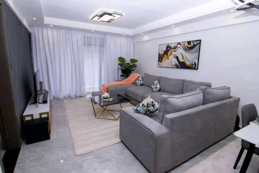 Charming Bed & Breakfast In Lovely Nairobi County With Wifi, Ac - Nairobi