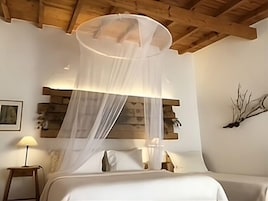 Quarto Duplo Deluxe | Wi-fi grátis, roupa de cama fornecida