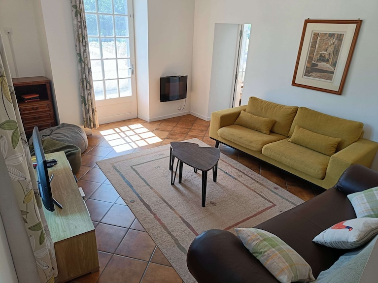 Location Idéale Grande Famille Ou Petit Groupe , 8 Personnes, Au Calme Hameau - Deux-Sèvres