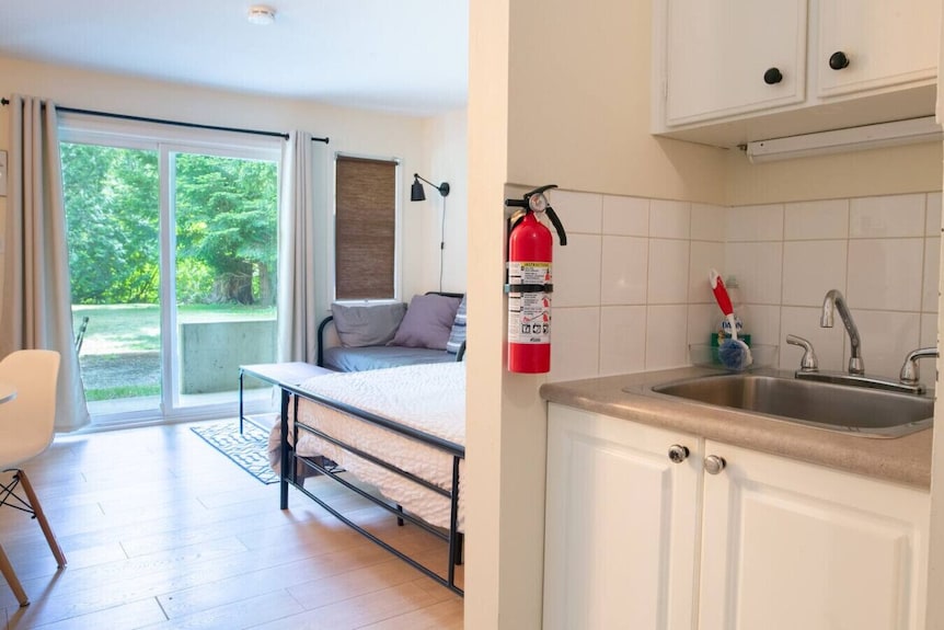 Studio W Balcony | Smart Tv & 2-min Walk To Lake - Harrison Hot Springs