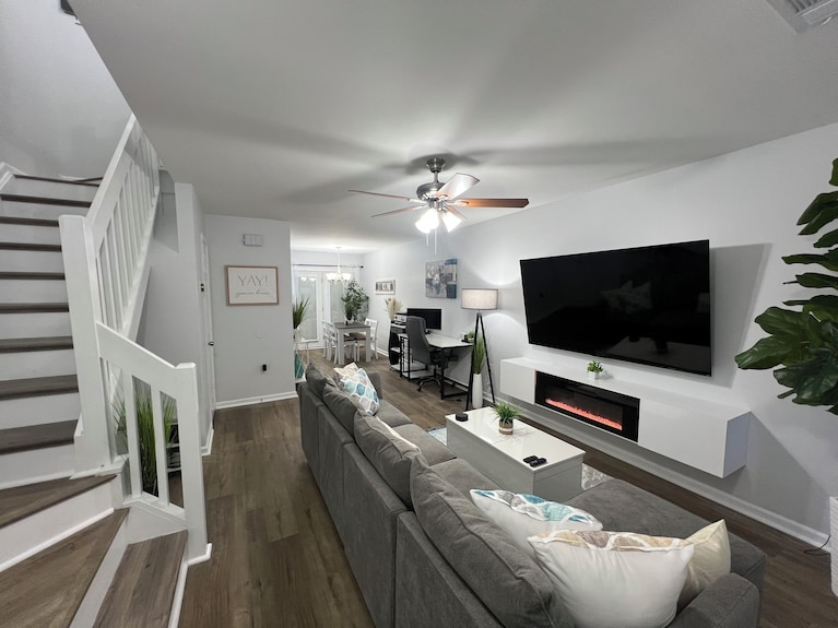 Awesome 2br Townhome W/king Bed & Pool - Cotswold - Charlotte