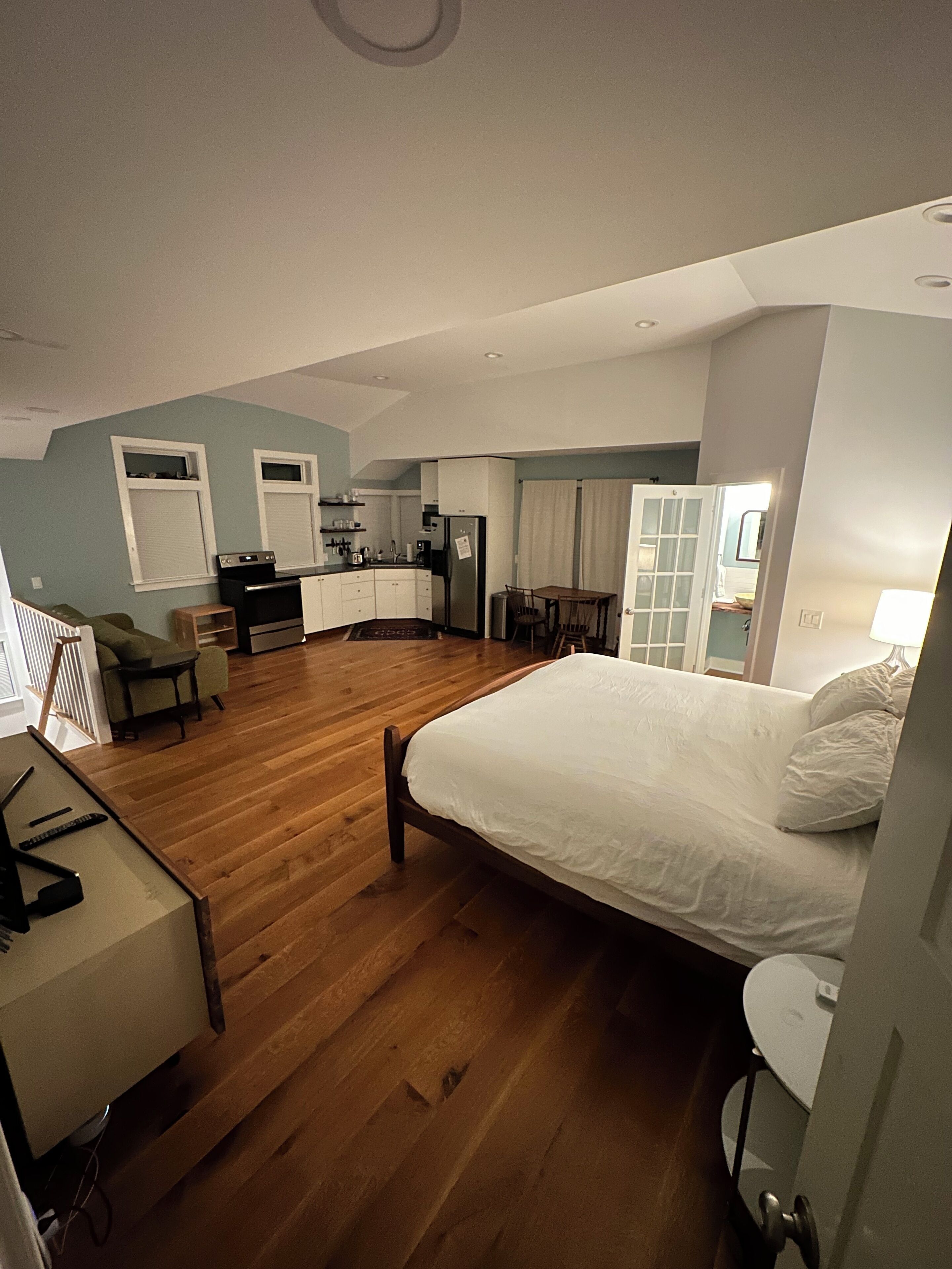 Charming 2-bedroom Apartment 1770 Farmhouse, 14 Mins From Princeton - Princeton, NJ