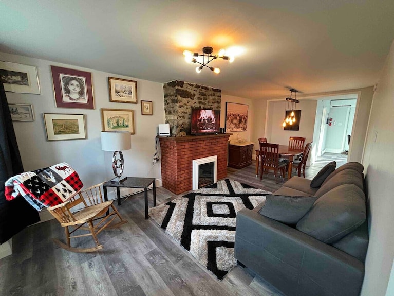 Panache Royale 3.... - Quebec