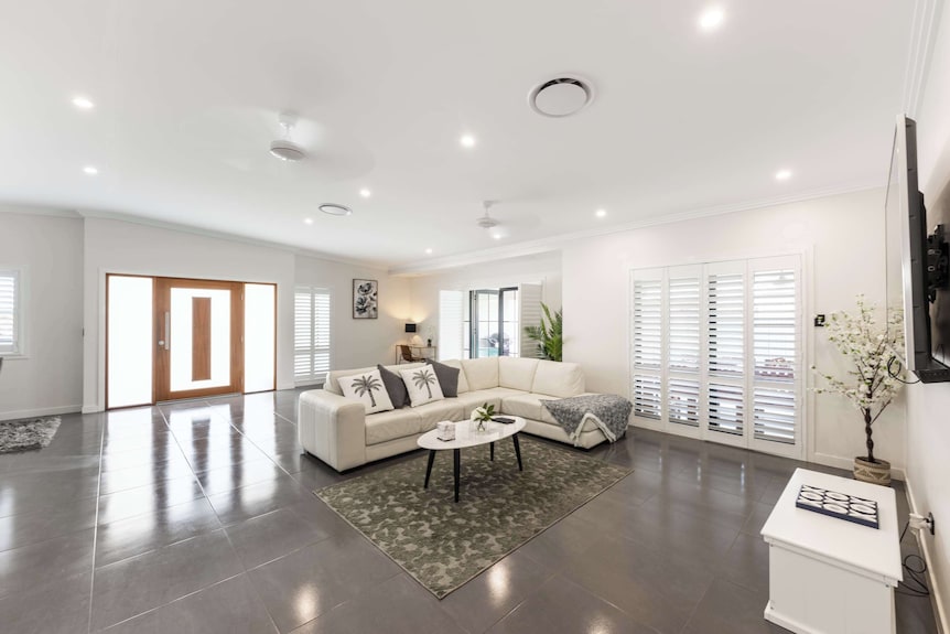 Magic On Macarthur - Modern 4br Home In Annandale, Townsville - Vincent