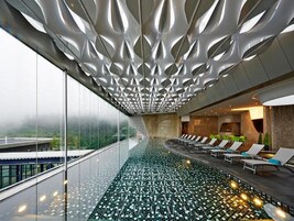 Piscina interior 