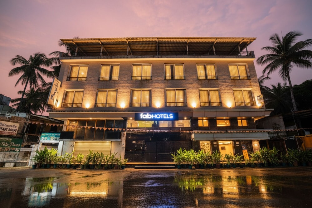 Fabhotel Bagatel - Goa
