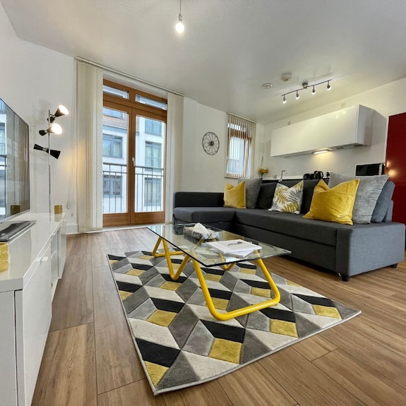 Cosy, Spacious Flat In City Centre With Netflix - Birmingham