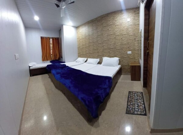 Hotel Shiv Ganga - Varanasi