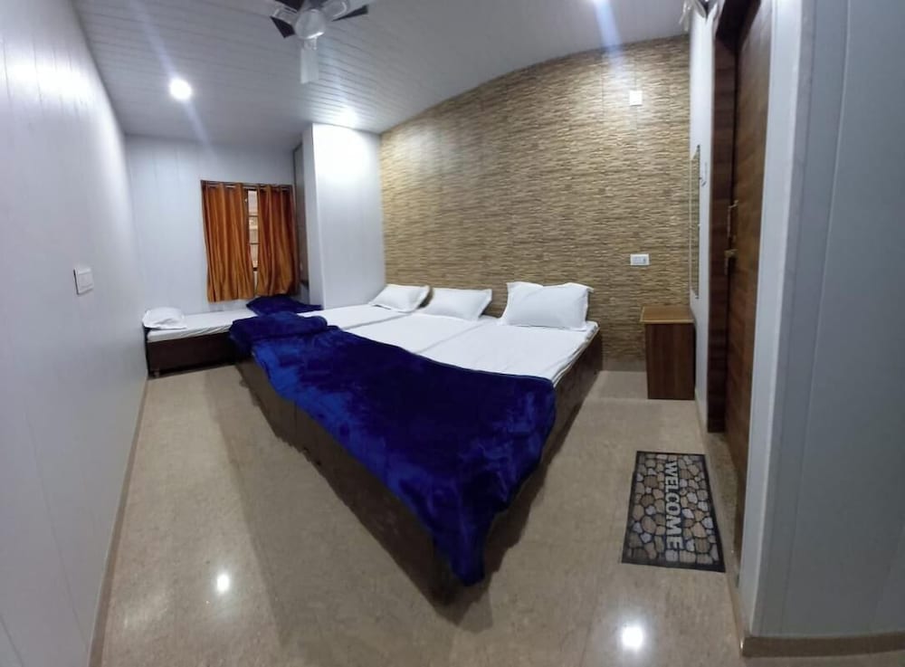 Hotel Shiv Ganga - Varanasi