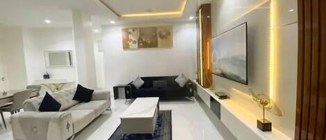 Apartamento Económico, varanda, Vista para a cidade | Sala de estar