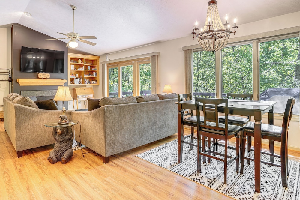 4 Mi To Massanutten Resort: Family Home W/ Views! - Shenandoah, VA