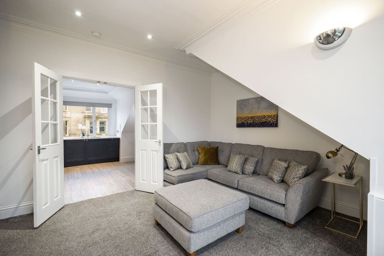 Cross Road Cosy Apartment - Paisley