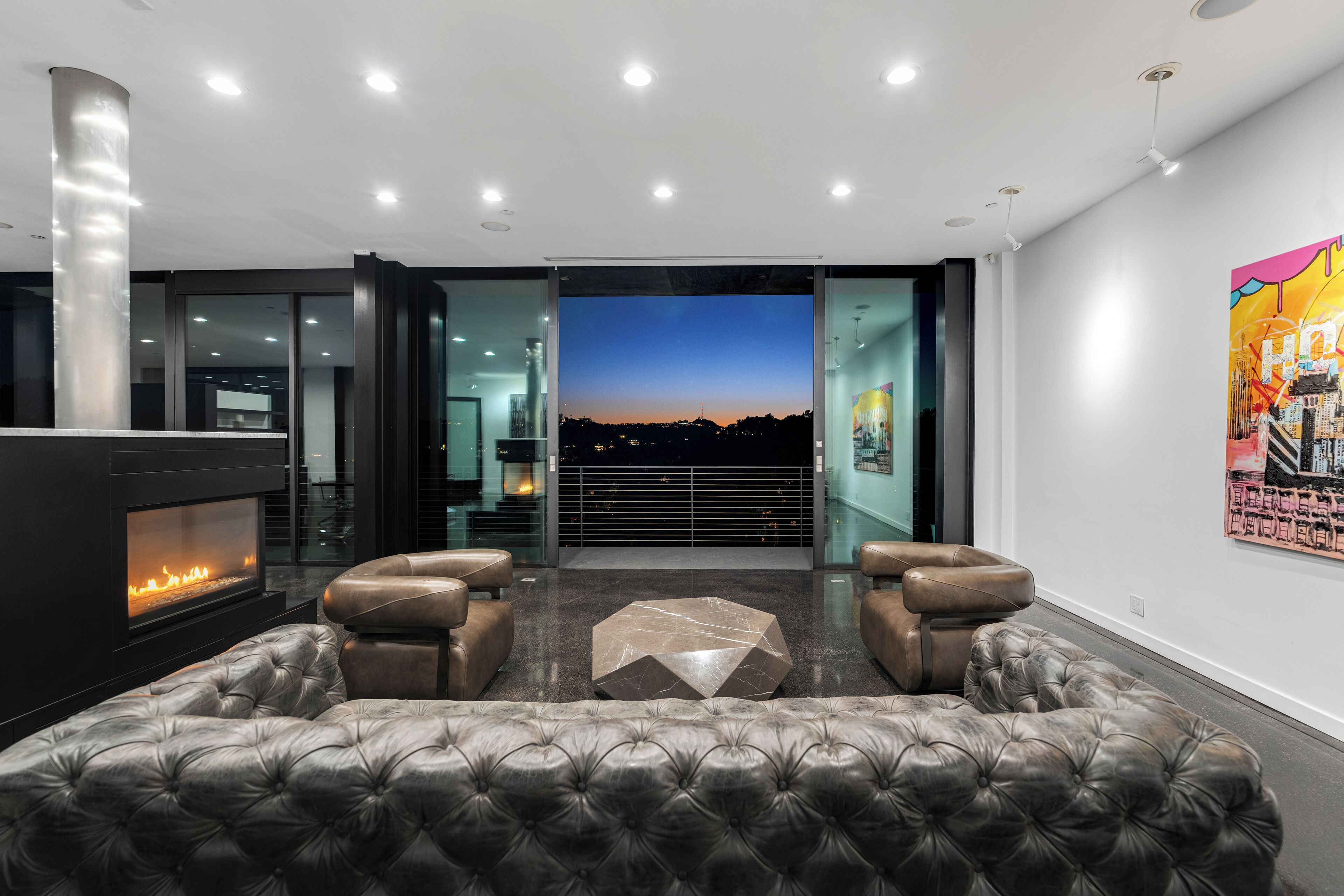 Glass Mansion - Chic Glass Villa In La Hills With Views, Style & Serenity - Hollywood, CA