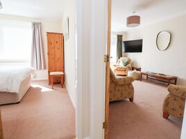 Casa de campo | 4 quartos, individualmente decorados, individualmente mobiliados