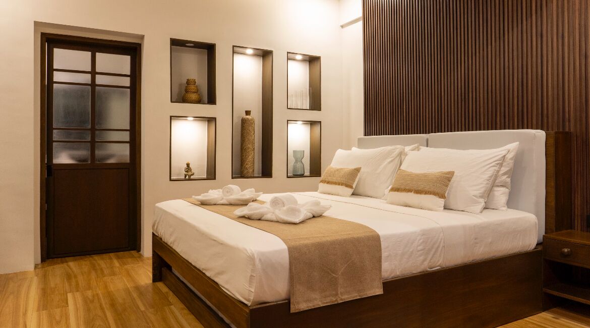 Villa Deluxe, vista parcial para o mar | 1 quarto, cofre no quarto, secretária 