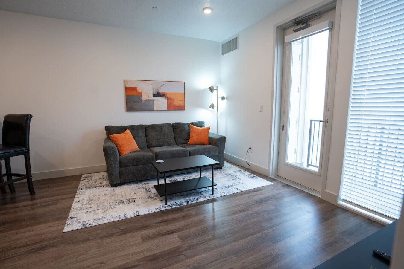 The Beehive Haven Dt Garage Parking - Salt Lake City Airport (SLC)