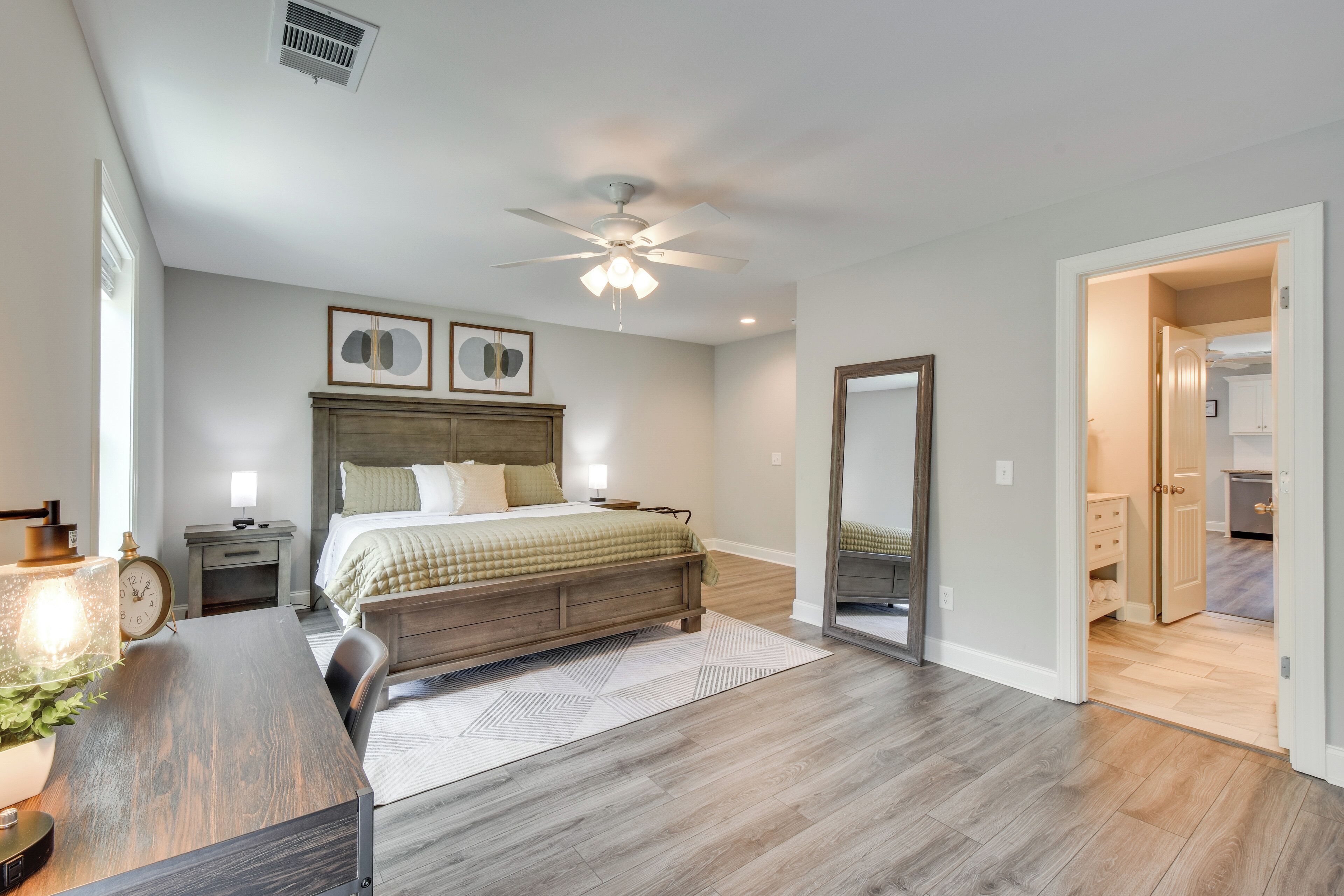 1 Block To Main St & River: Downtown Helen Condo - Helen, GA