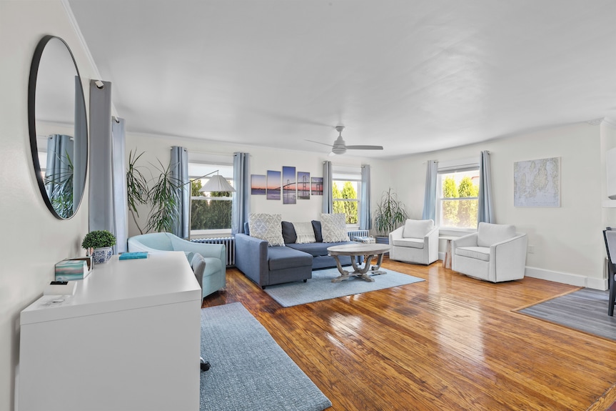 Costal Cottage Retreat Minutes From Newport Ri - Little Compton, RI