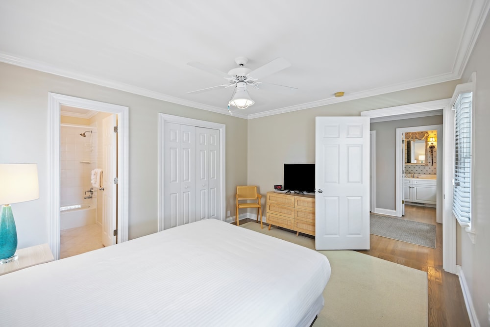 28 Pelican Bay! Wild Dunes Family Vacation! Community Pool, Golf Views ...