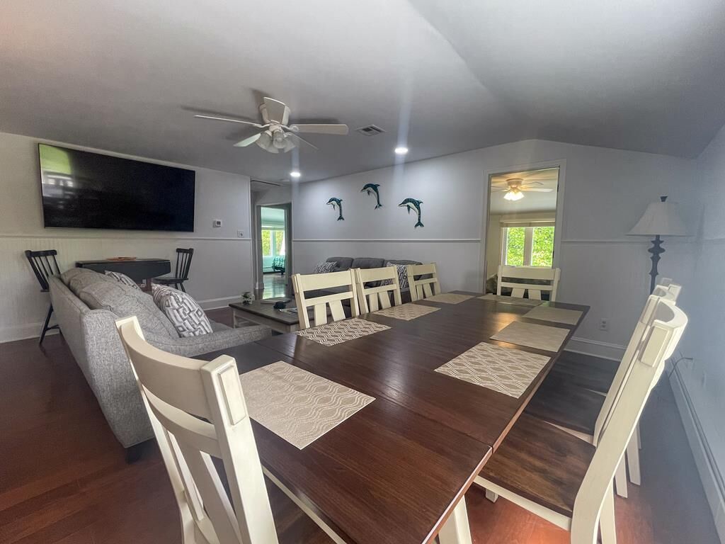 Relaxing 4br, 2ba Second-floor Getaway With Shared Pool -Wcm - ケープ・メイ, NJ