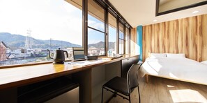 Quarto Comfort, Vista para a cidade | Cofre no quarto, cortinas/cortinados opacos, quartos insonorizados 
