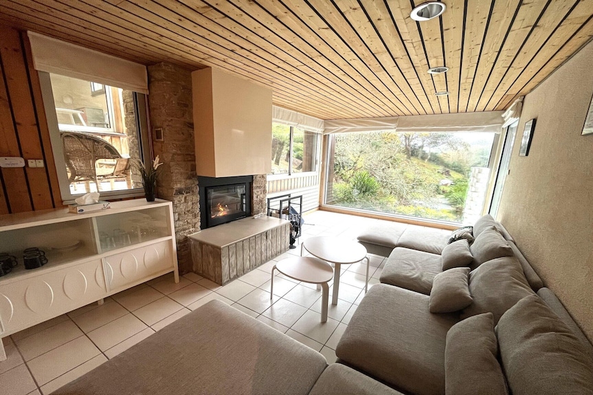 Groot Huis Vlakbij Het Strand Voor 12 Personen - Locquirec