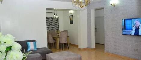 Apartamento Familiar, varanda, Vista para a cidade | Sala de estar