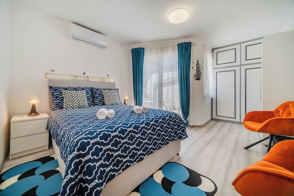 Rooftop Terrace Apartment - Zagreb