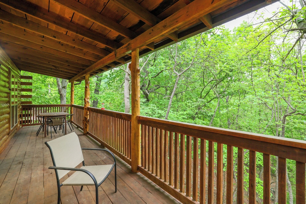4 Mi To Marina: Cozy Log Cabin In Eureka Springs! - Beaver Lake, AR