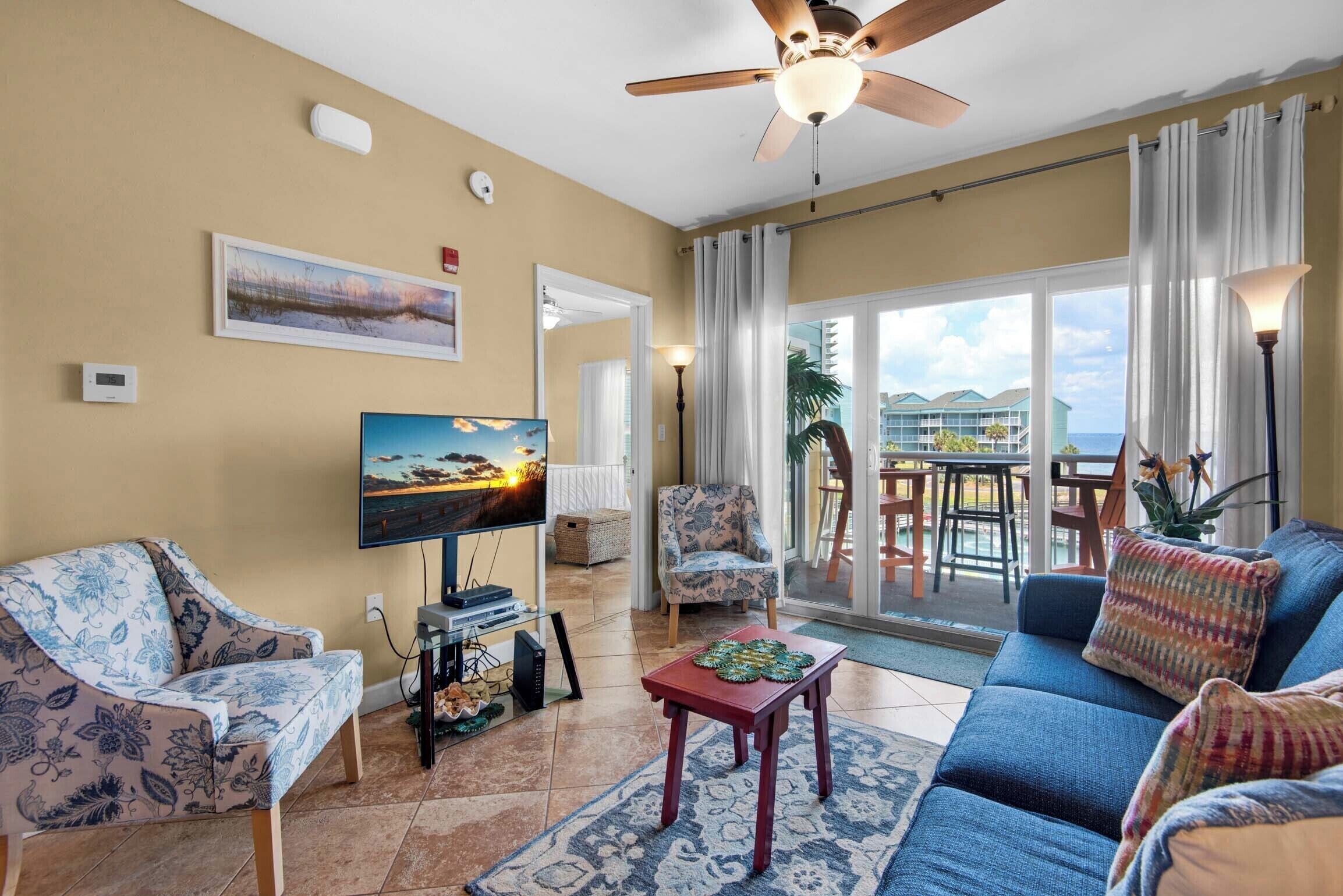 Baywatch G5 | Sound Views, Pool + Walk To Restaurants + Gulf Access - Gulf Breeze, FL
