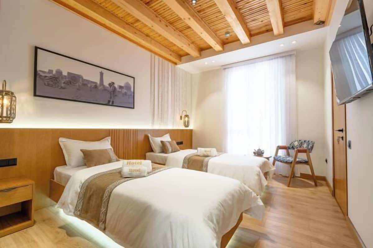 Cortinas/cortinados opacos, quartos insonorizados