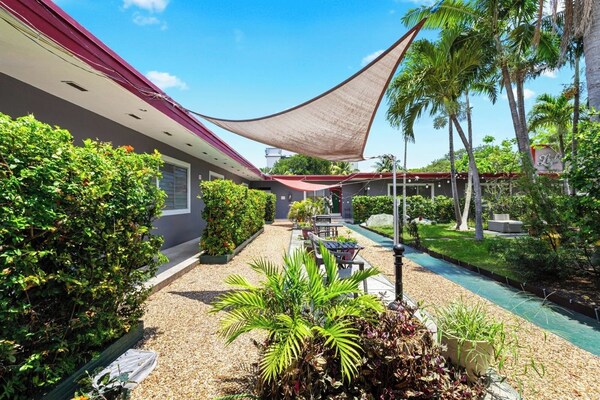 Cozy 2br In Hollywood Fl Pet Friendly - Hollywood, FL