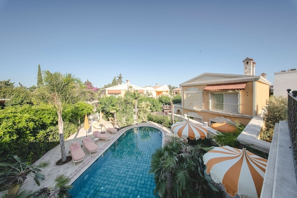 Piscina externa sazonal