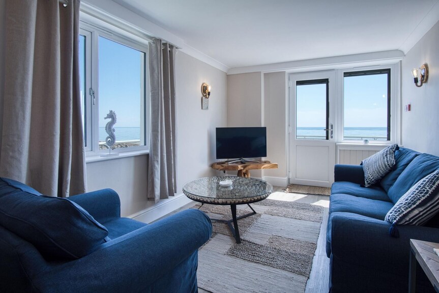 Waterfront 2 - 2 Bedroom Apartment - Wisemans Bridge - Tenby