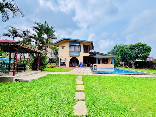 Bailey's Castle Villa - Lonavala