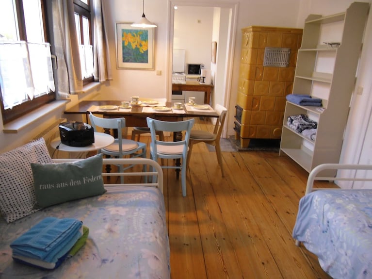 Theuergarten, Agnes - Holiday Apartment Patio - Mecklenburgische Seenplatte