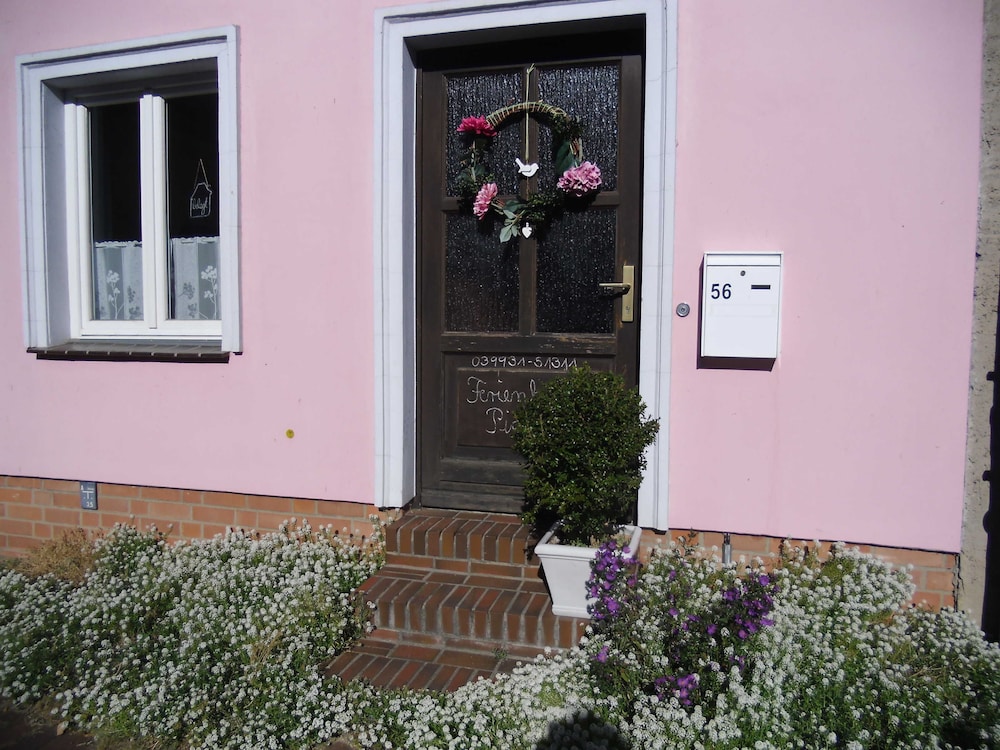 Theuergarten, Agnes -Ferienhaus Piccolo- - Holiday home Piccolo ...