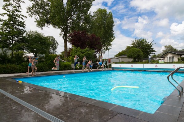 Chalé | Piscina | Piscina exterior