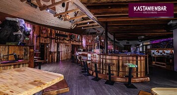 Apartamento | Bar (no alojamento)