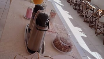 Pequeno-almoço tipo buffet diário incluído