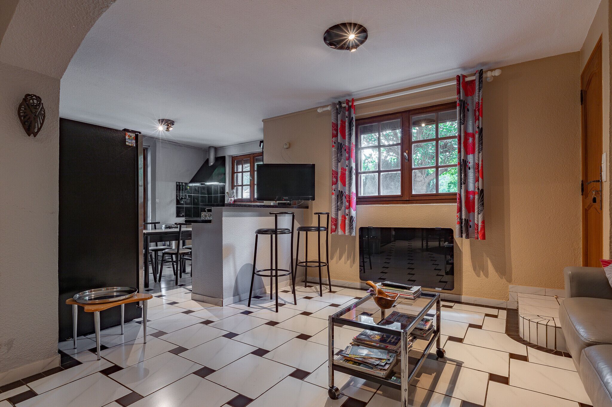 Appartement 'Chataigniers' Avec Vue Sur Les Montagnes, Piscine Privée Et Wi-fi - Antraigues-sur-Volane