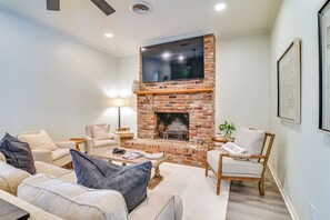 Casa (2 Bedrooms) | Interior