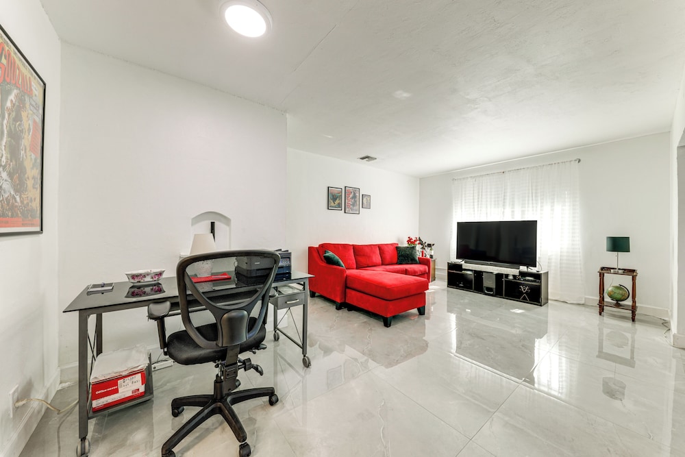 4 Mi To Ft Lauderdale Beach: Wfh-friendly Home! - Sunrise, FL